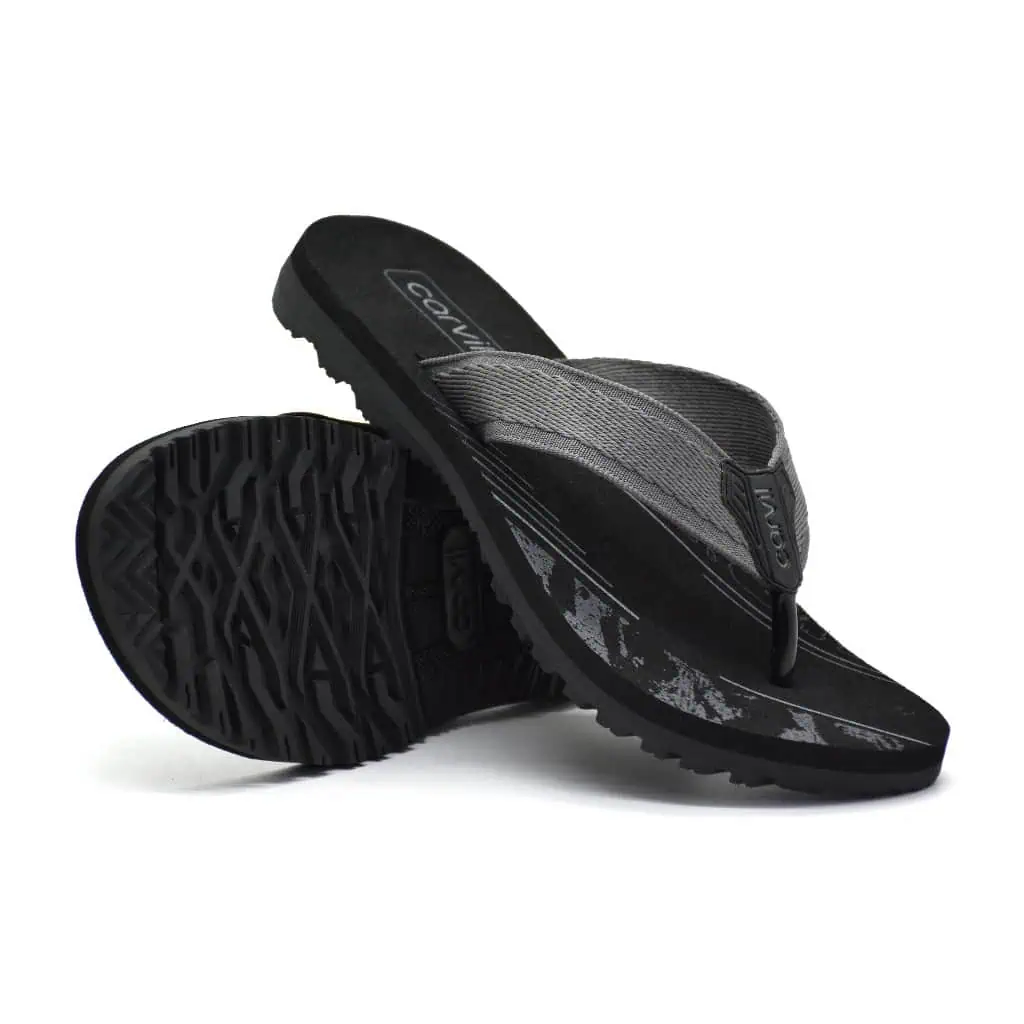 Rekomendasi Sandal Branded Pria Paling Keren dan Trendy! - Socialyfe